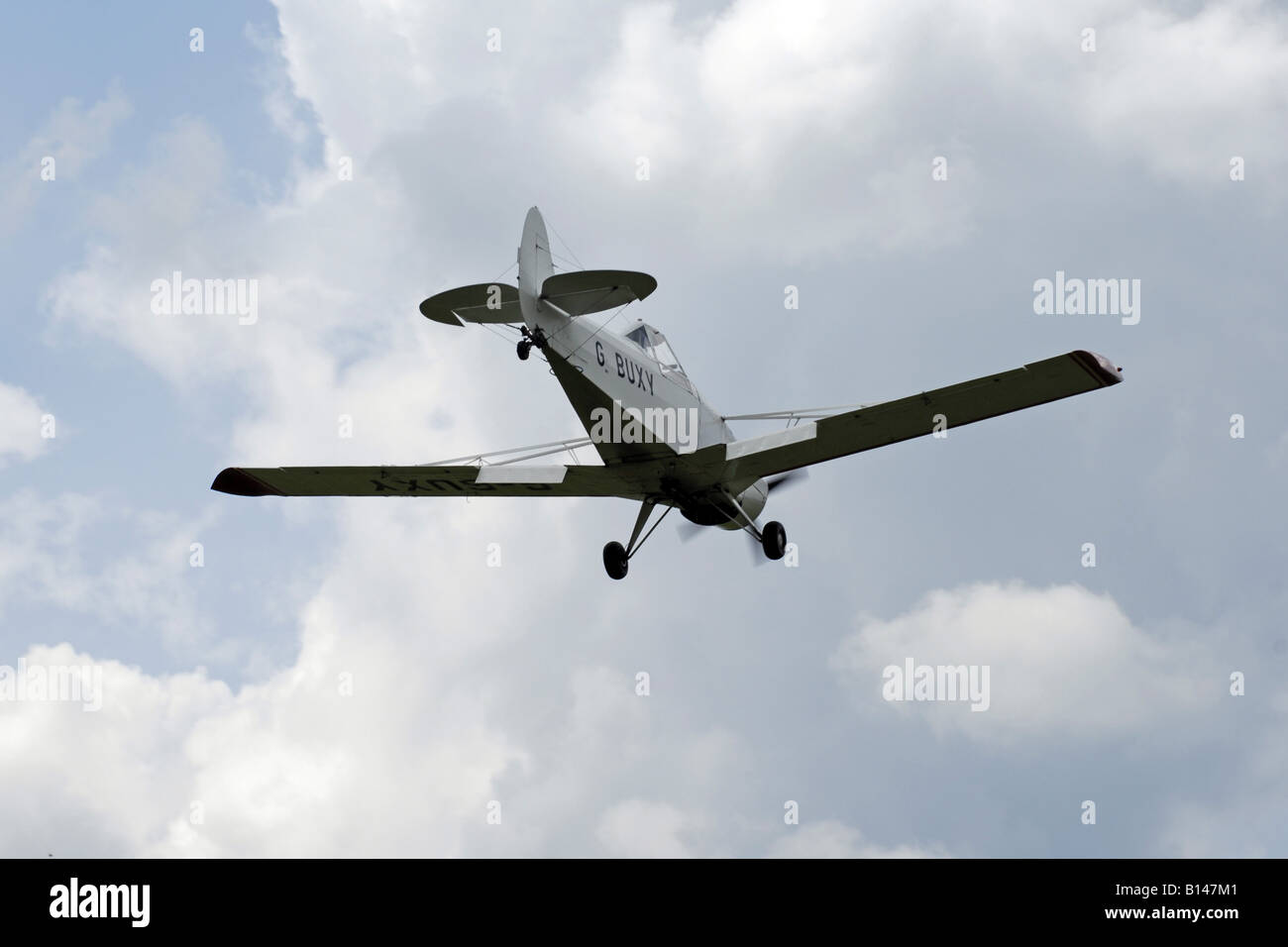 Crop spraying aeroplane hi-res stock photography and images - Alamy