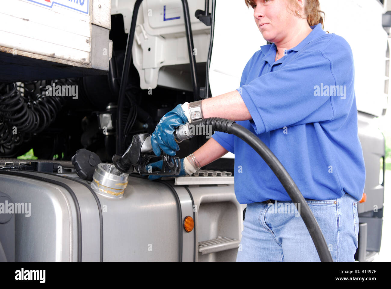 Fueling Hgv Lorry Stock Photo - Alamy