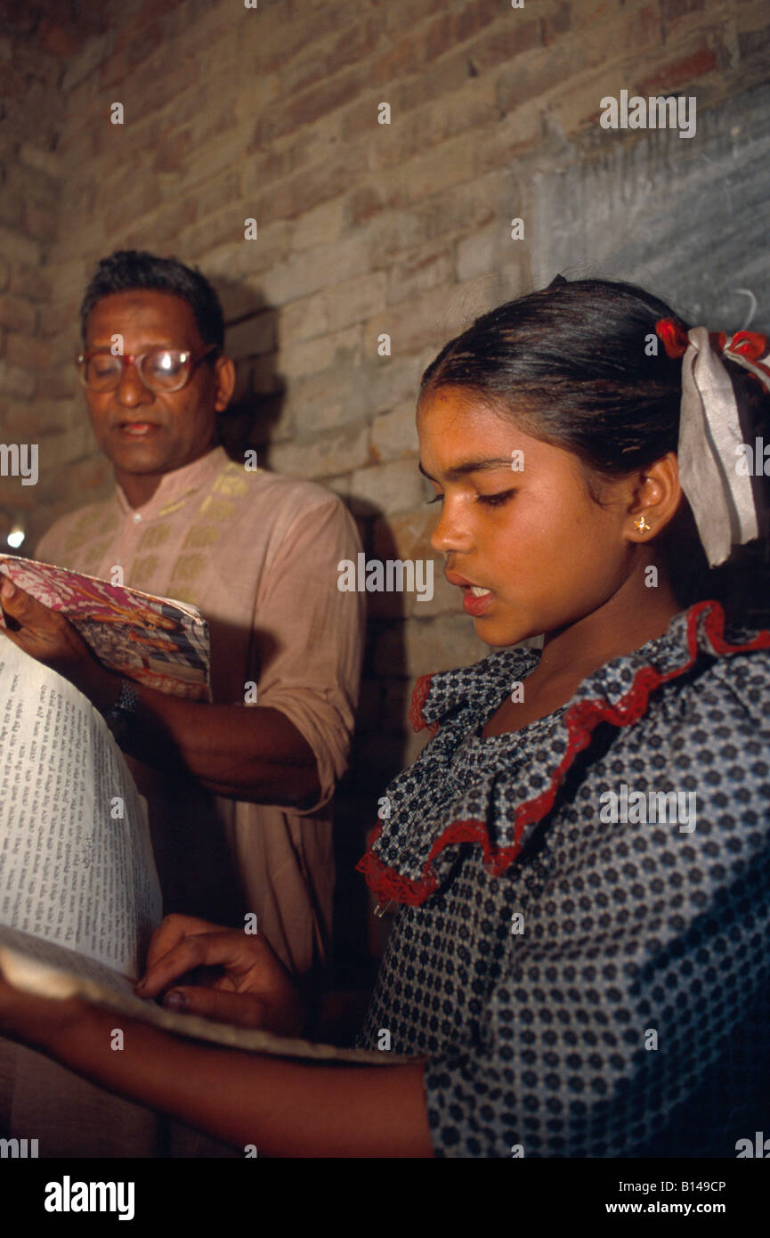 classroom rural Bangladesh Stock Photo - Alamy