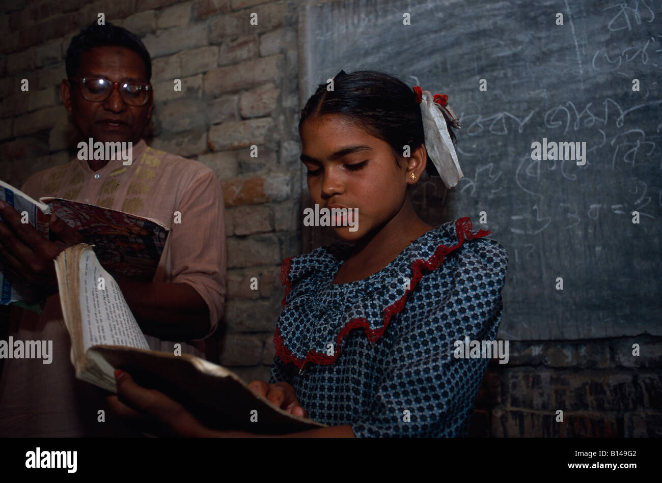 classroom rural Bangladesh Stock Photo - Alamy