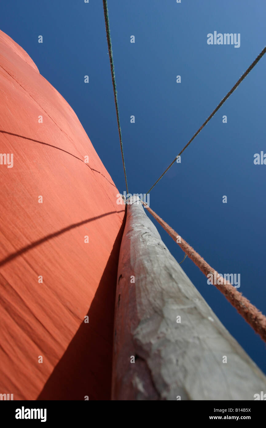 Indian Ocean dhow boat Stock Photo - Alamy