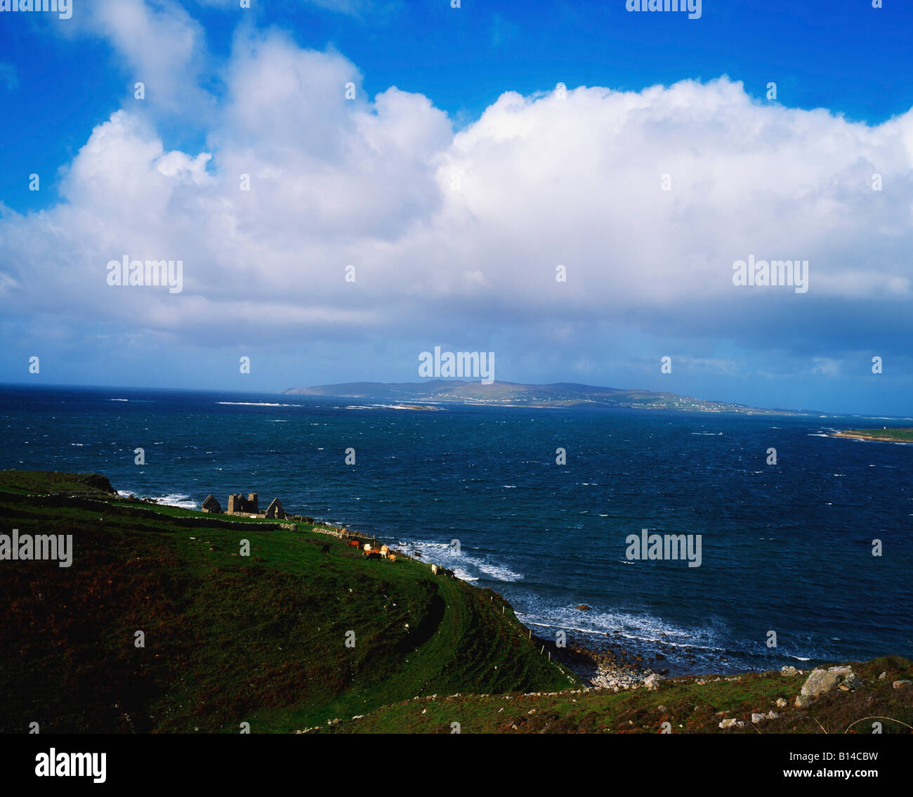 County donegal islands hi-res stock photography and images - Alamy