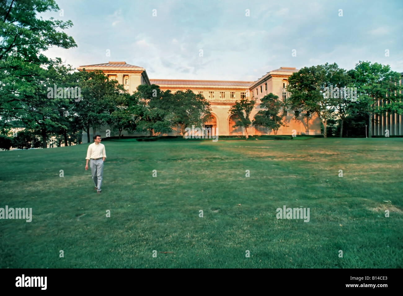 Carnegie mellon university pittsburgh hi-res stock photography and ...