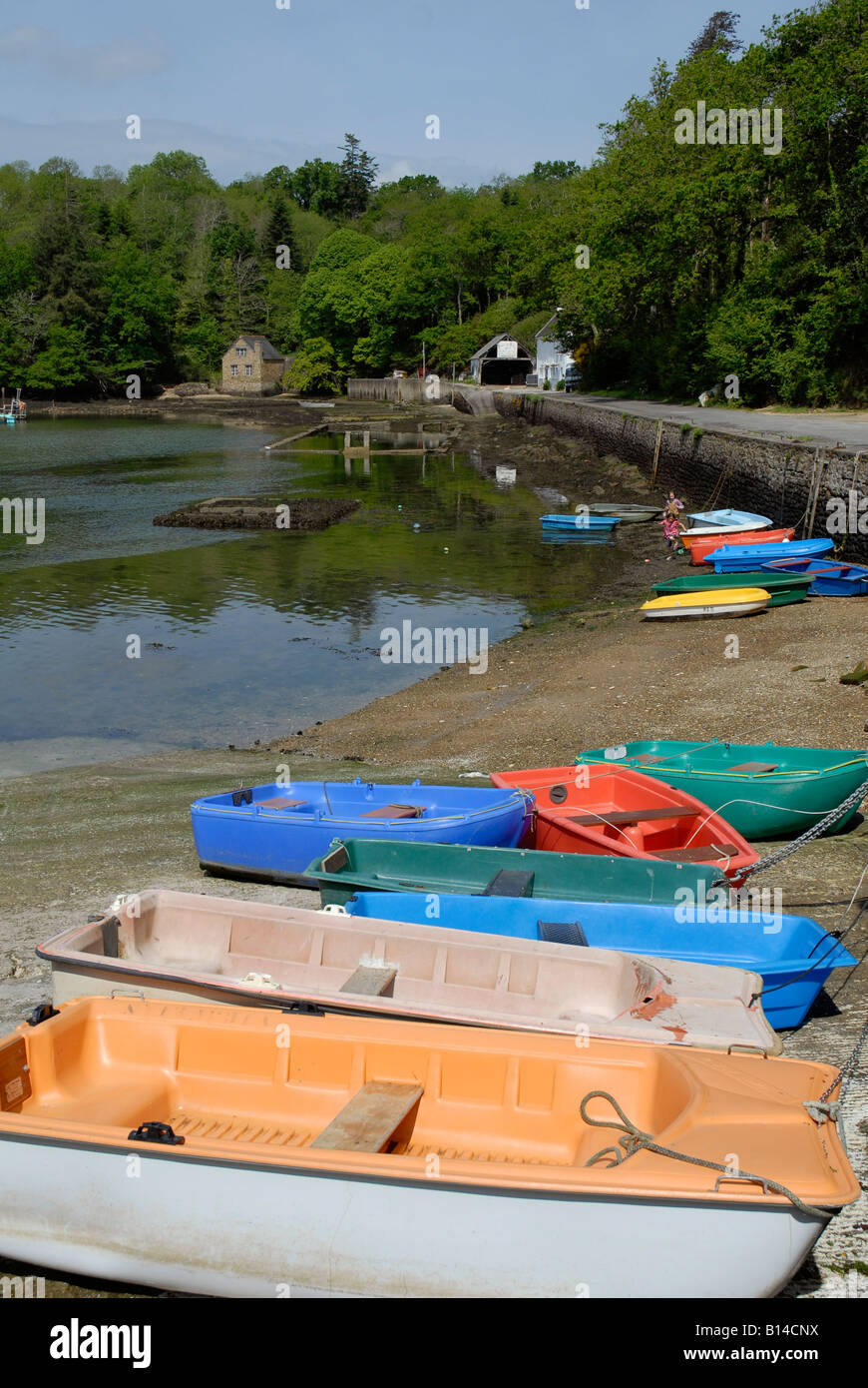 Riec-sur-Belon harbour, Belon river Finistere Bretagne France Oyster ...