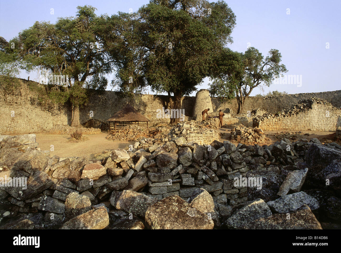 geography / travel, Zimbabwe, Great Zimbabwe National Monument, ruins ...