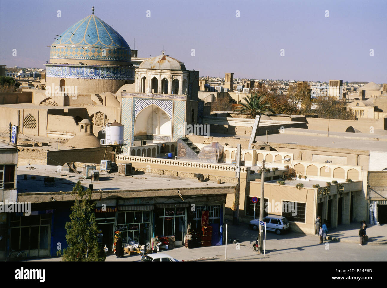 Small mosque hi-res stock photography and images - Alamy