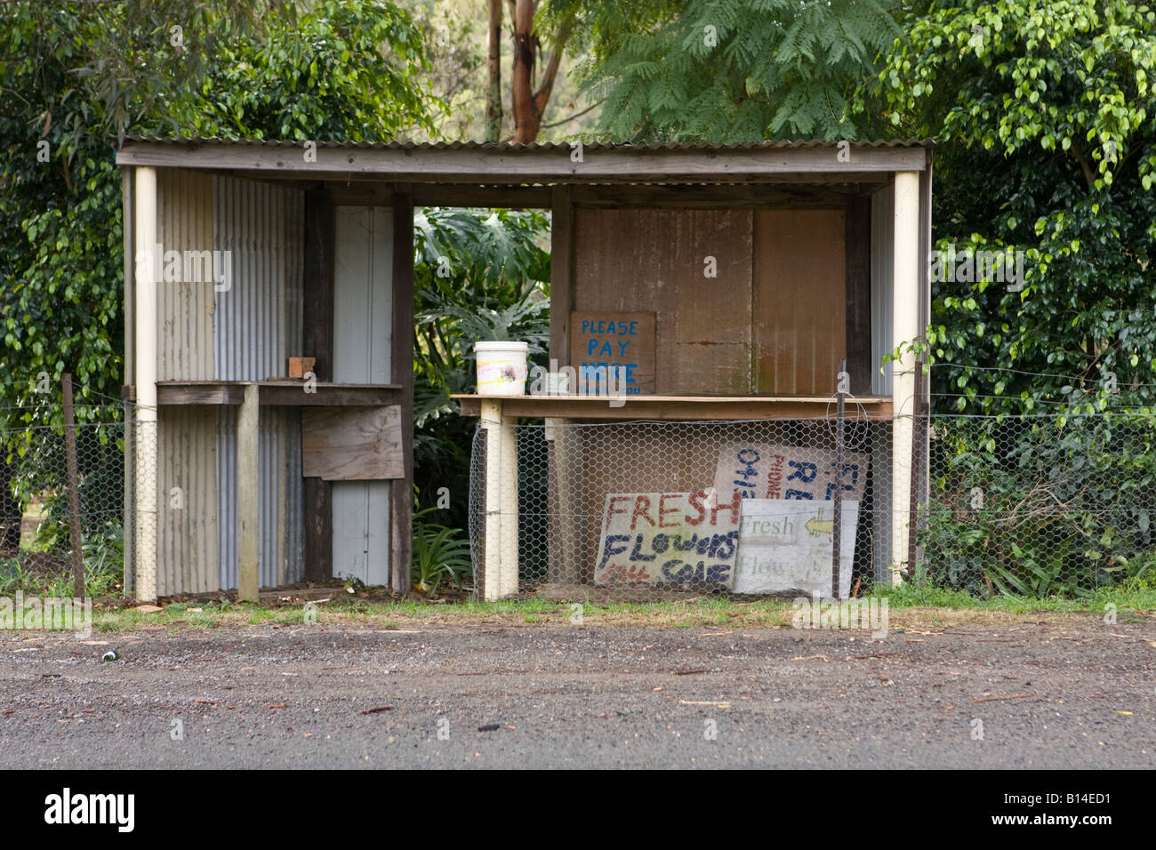 Roadside rural stall hi-res stock photography and images - Alamy