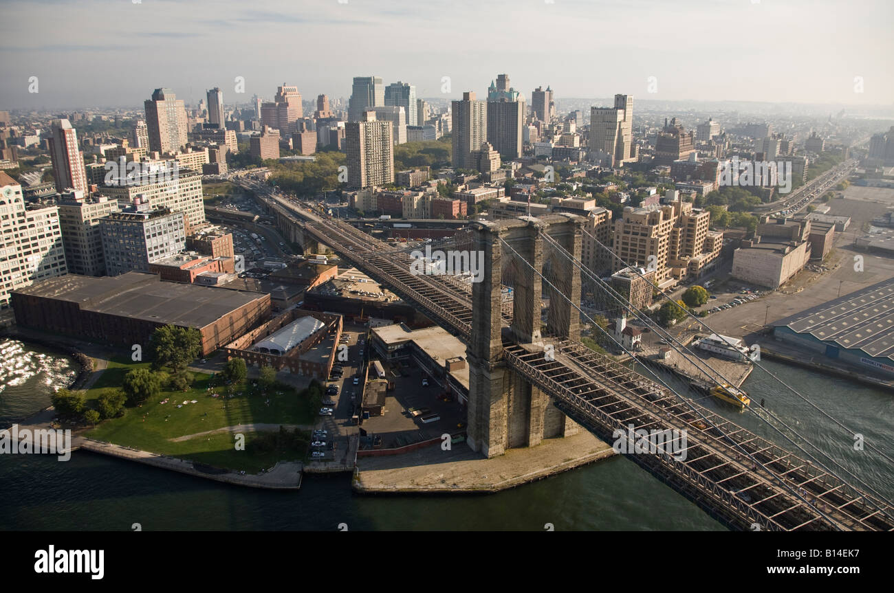 Aerial view of the Brooklyn Bridge Stock Photo - Alamy