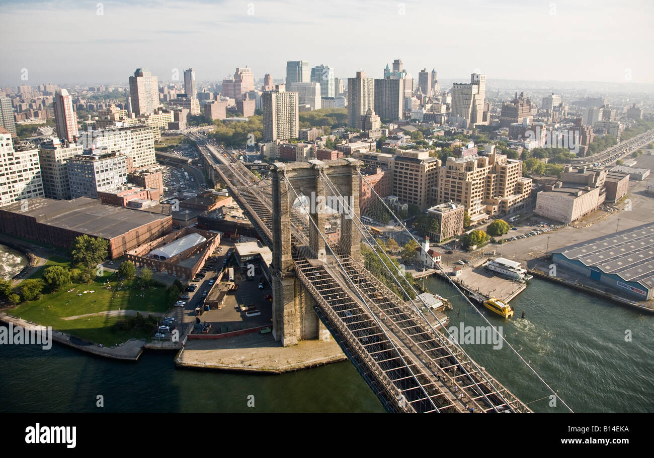 Aerial view of the Brooklyn Bridge Stock Photo - Alamy