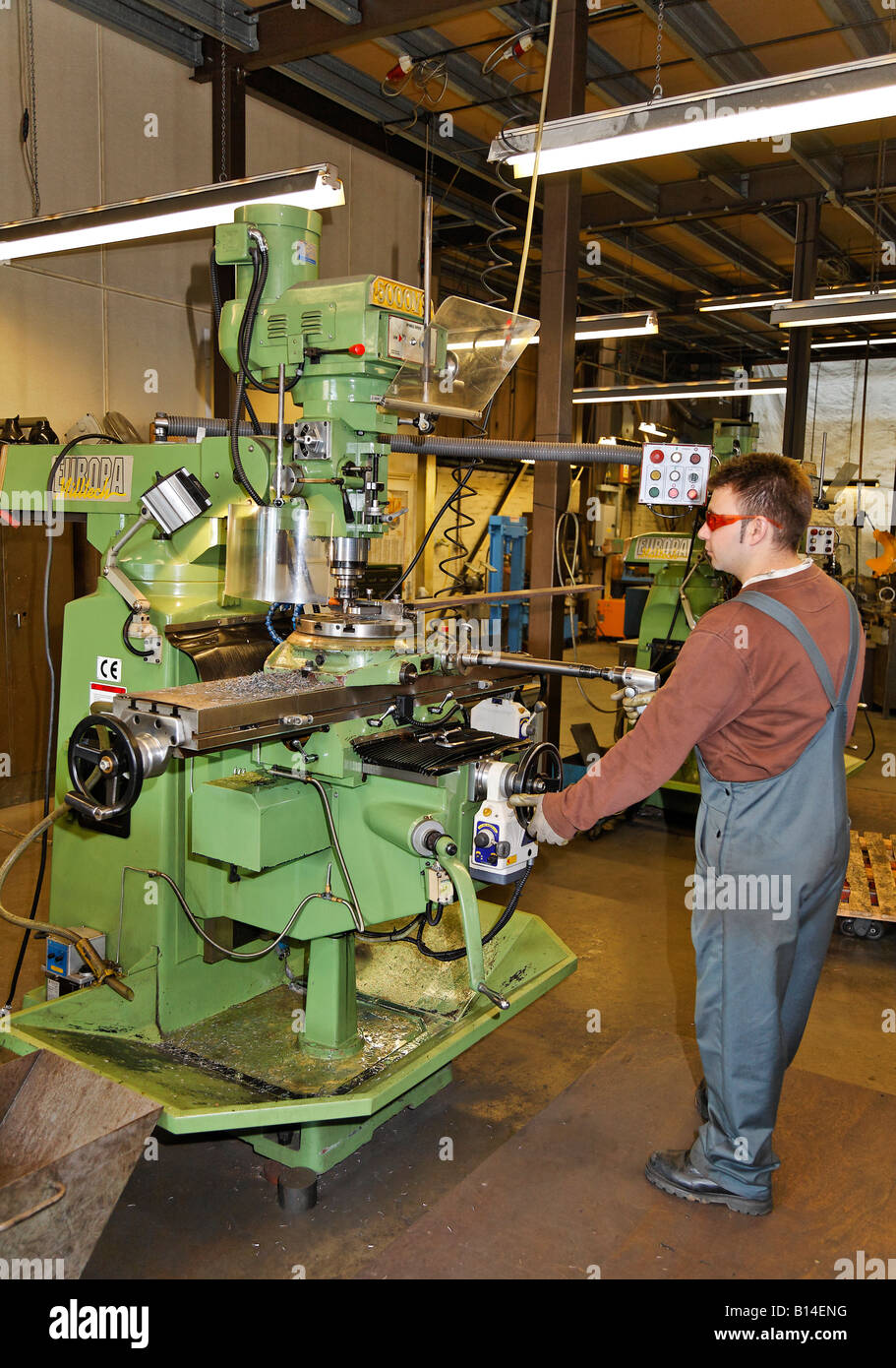 Safety metal hi-res stock photography and images - Alamy