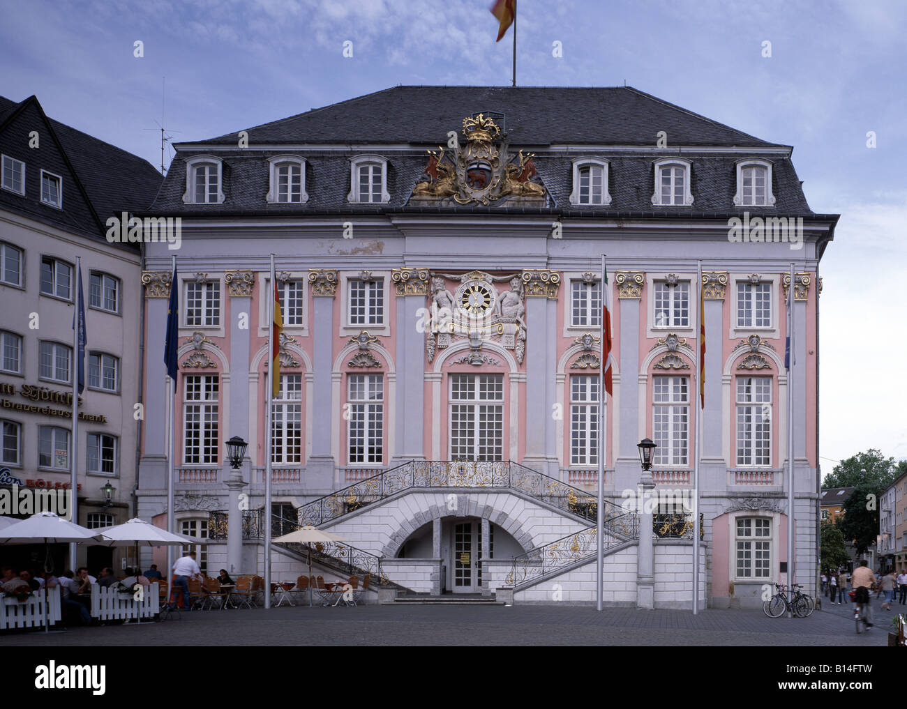 Bonn, Rathaus, Totale Stock Photo - Alamy