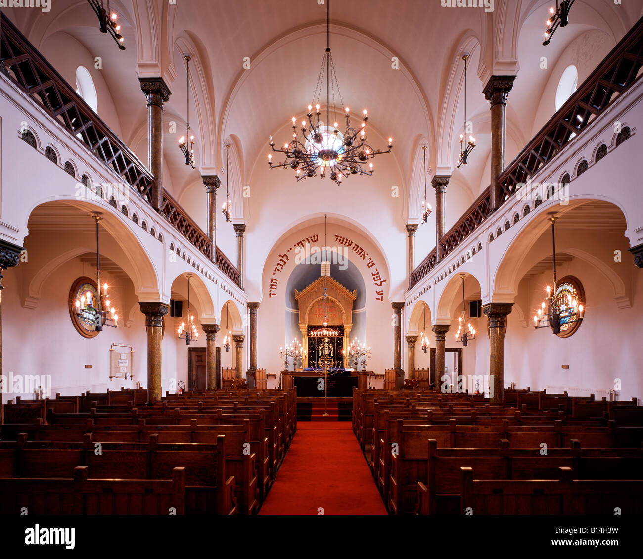 Liege, Synagogue, Rue Leon Frederic 19, Hauptschiff Stock Photo - Alamy