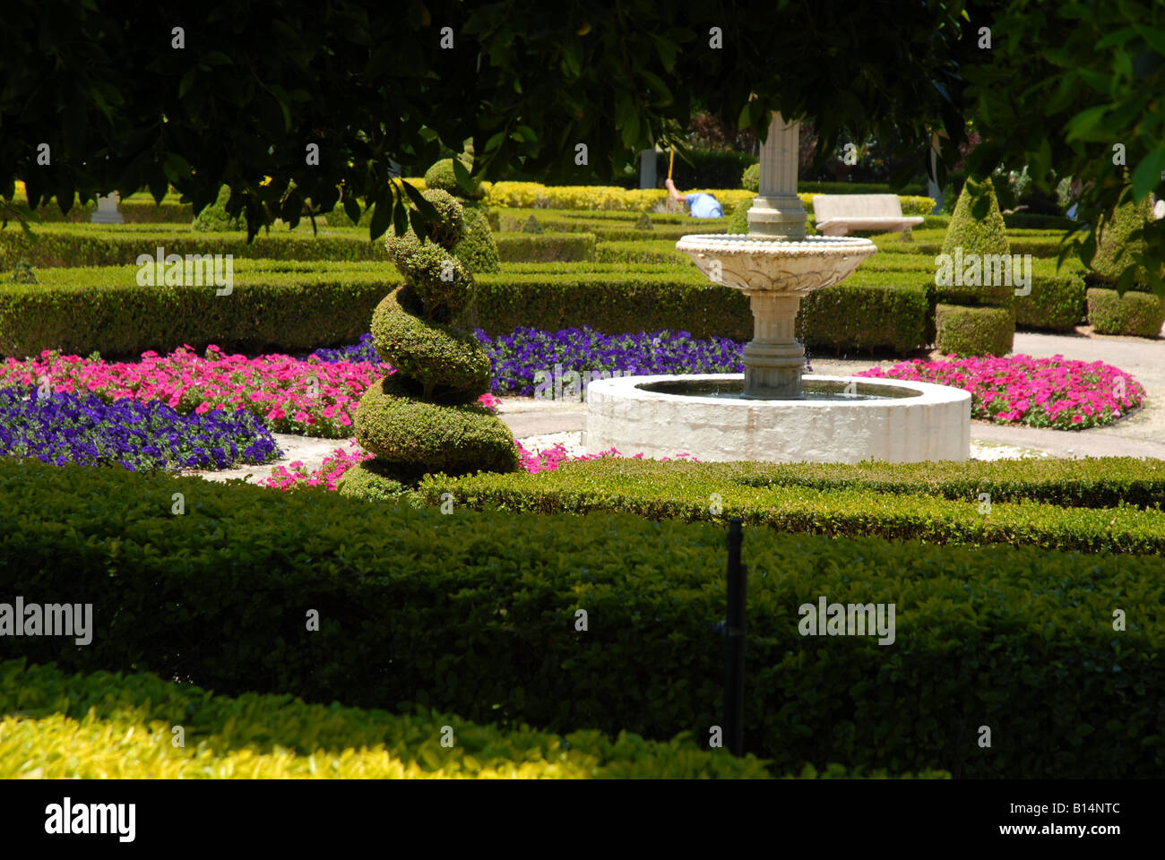 Well laid out extensive gardens,with many water features, unusual ...