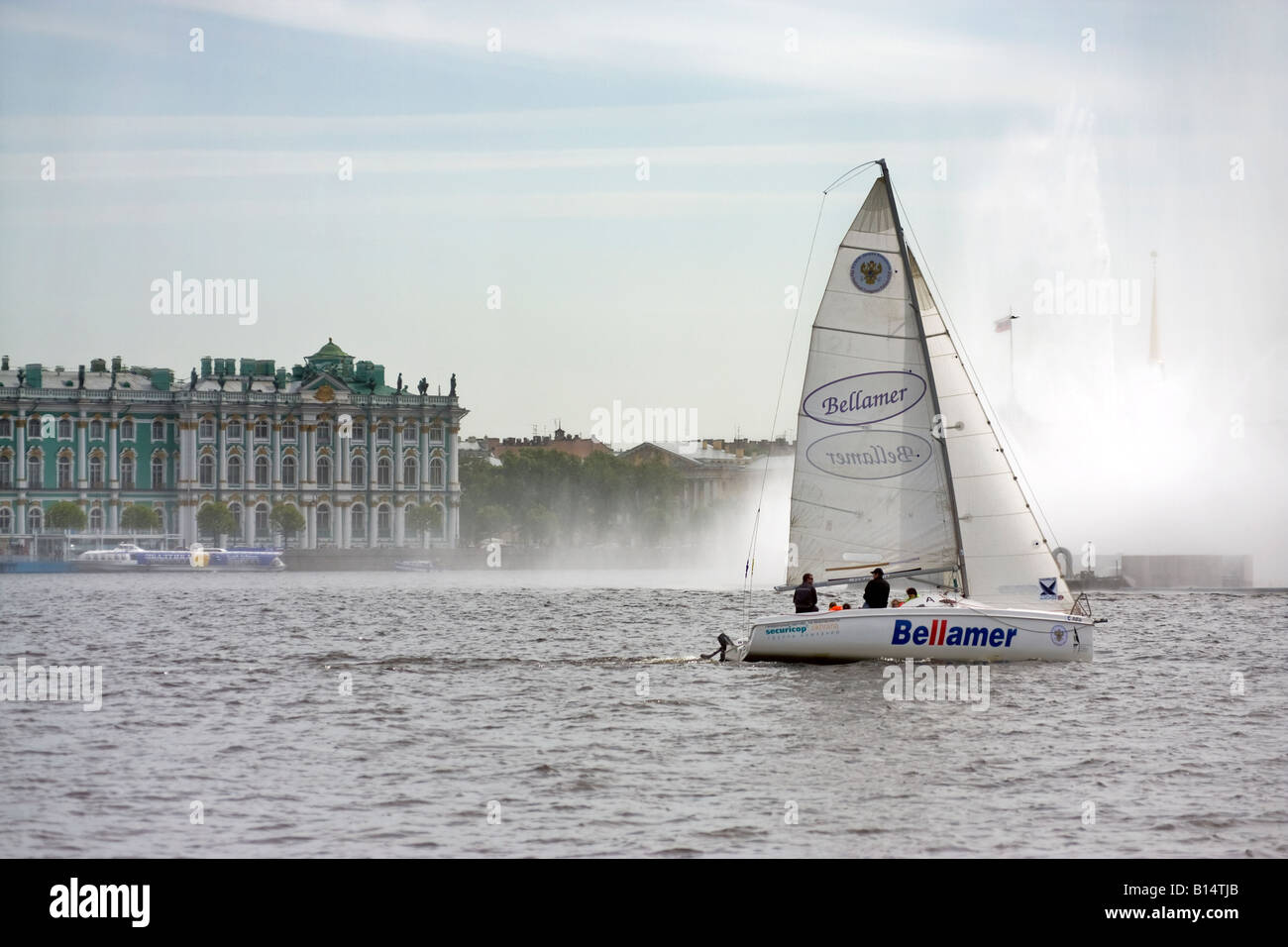 White nights petersburg hi-res stock photography and images - Alamy