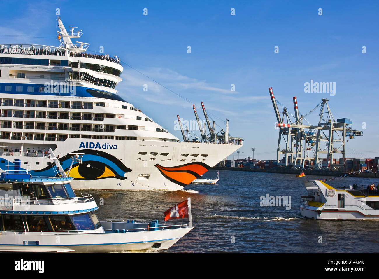Aida diva cruise liner hi-res stock photography and images - Alamy