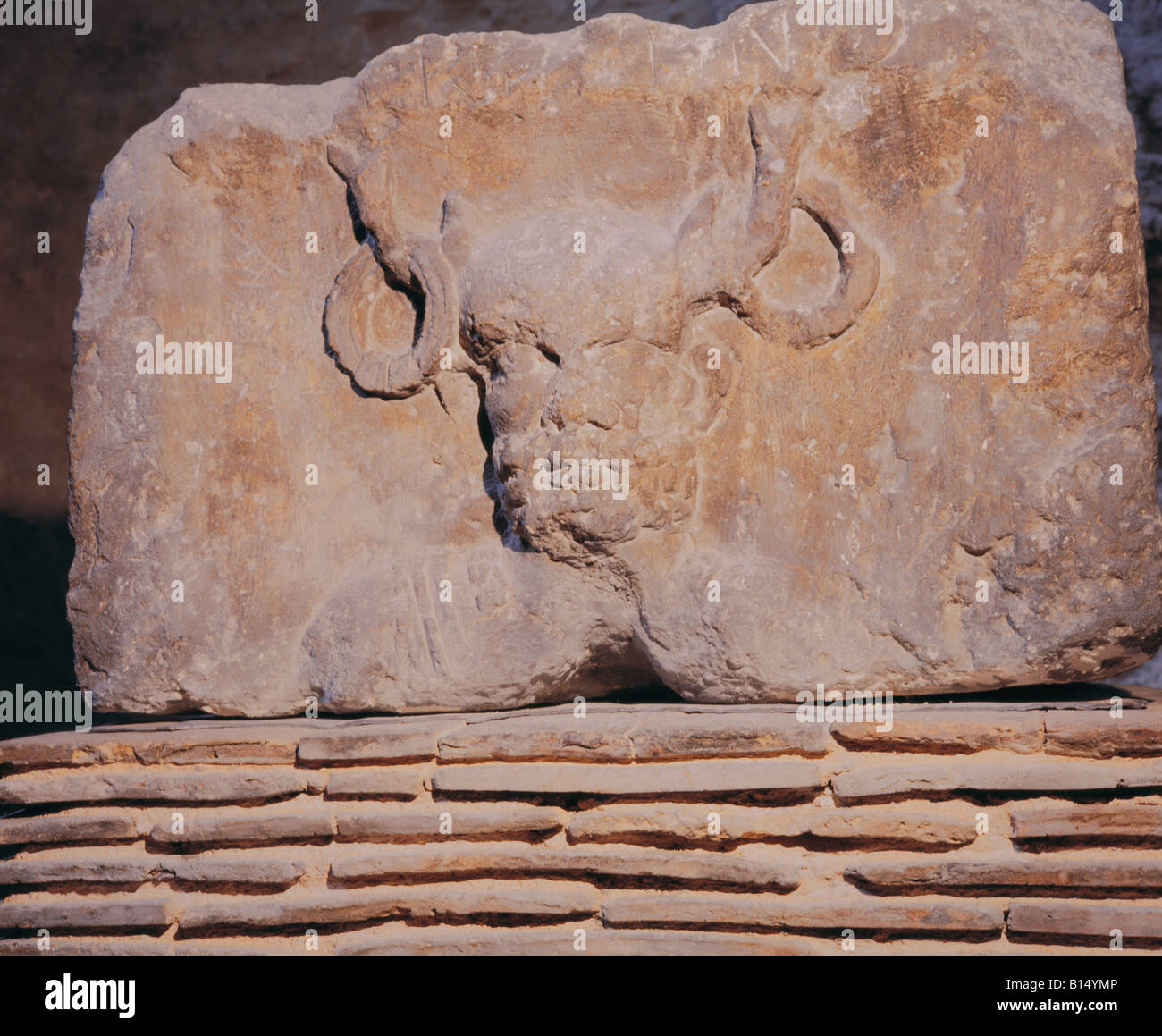 Horned deities hi-res stock photography and images - Alamy