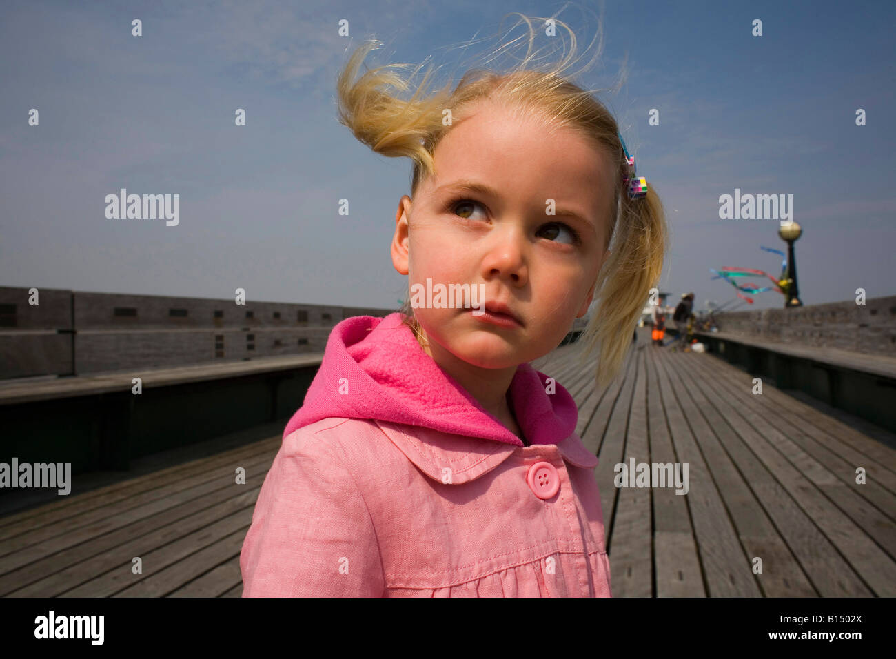 Frown sun hi-res stock photography and images - Alamy
