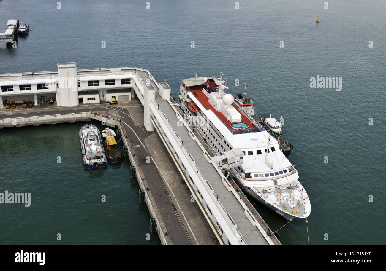 Ship docked at Singapore Cruise Centre Stock Photo - Alamy