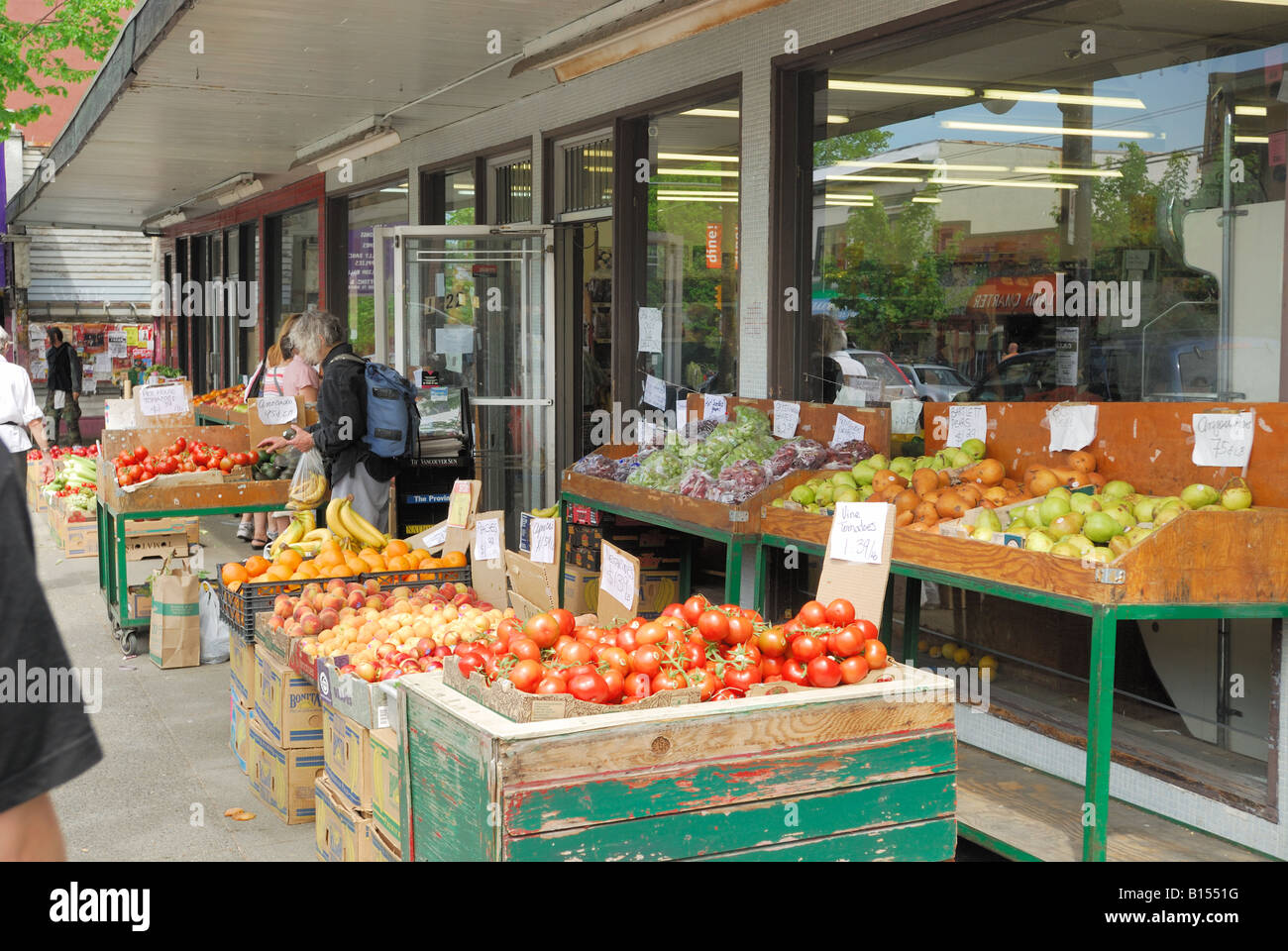 Italian Produce and Fruit market Stock Photo - Alamy