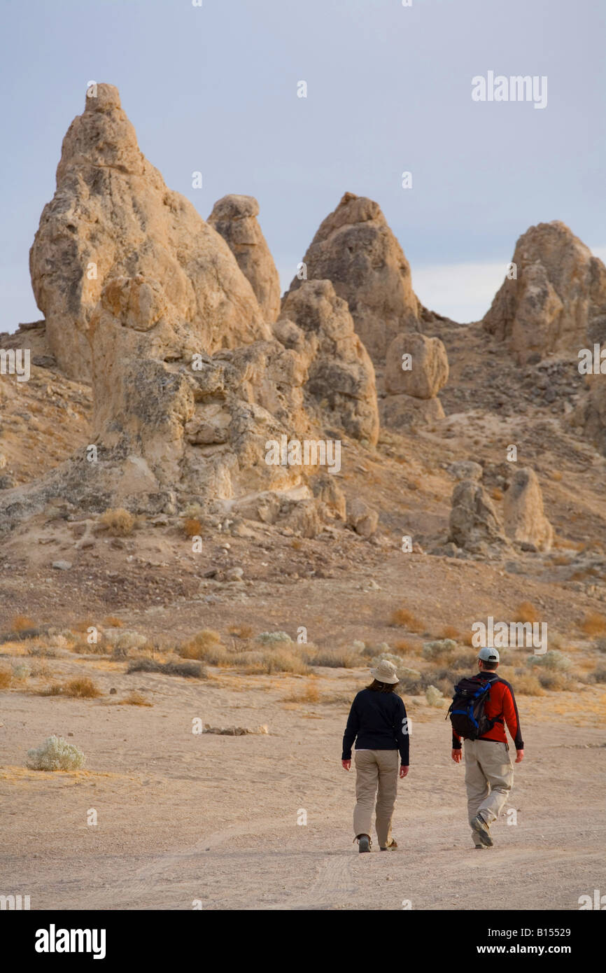 two people exploring trona pinnacles, california Stock Photo - Alamy