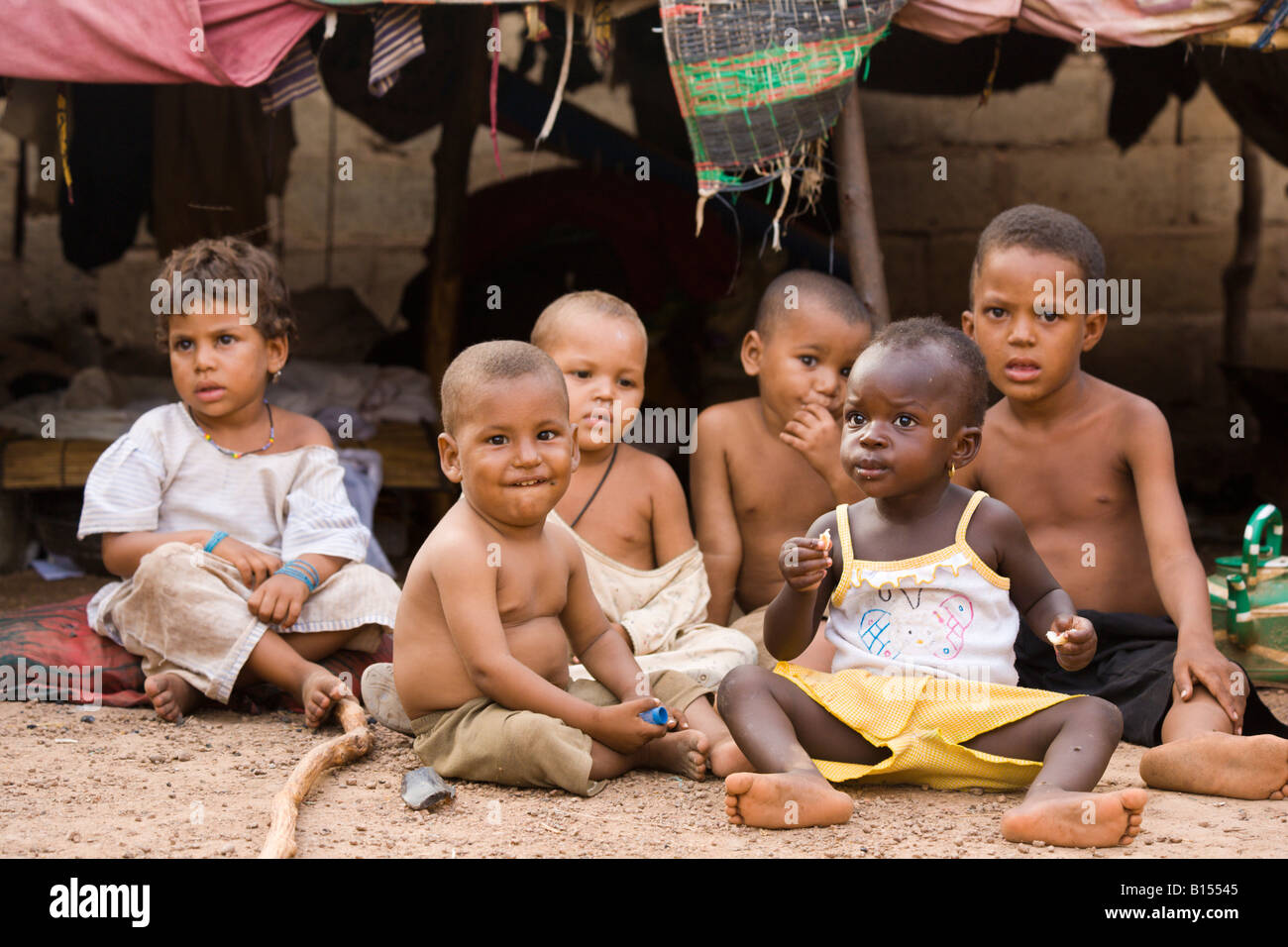 "Baby Portraits" - Group of Touareg children and one Fulani child in ...