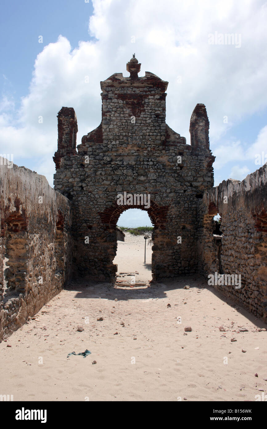 Broken church hi-res stock photography and images - Alamy