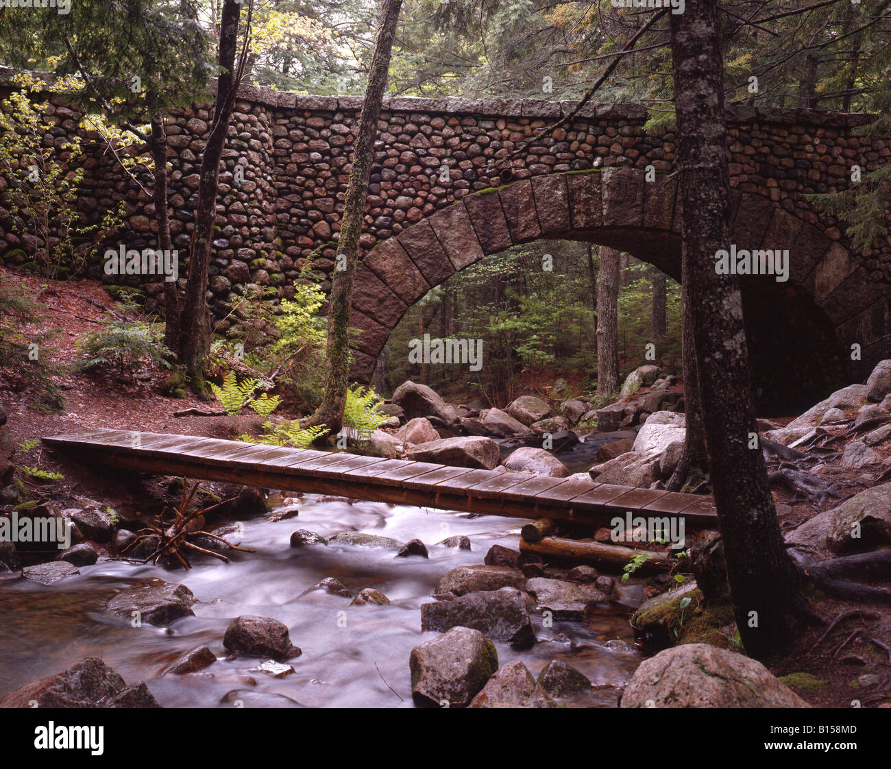 Cobblestone Bridge over Stream Stock Photo - Alamy