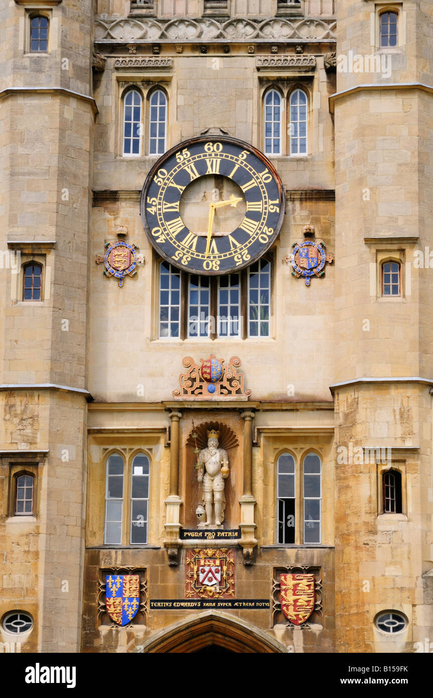 Trinity college cambridge great court hi-res stock photography and ...