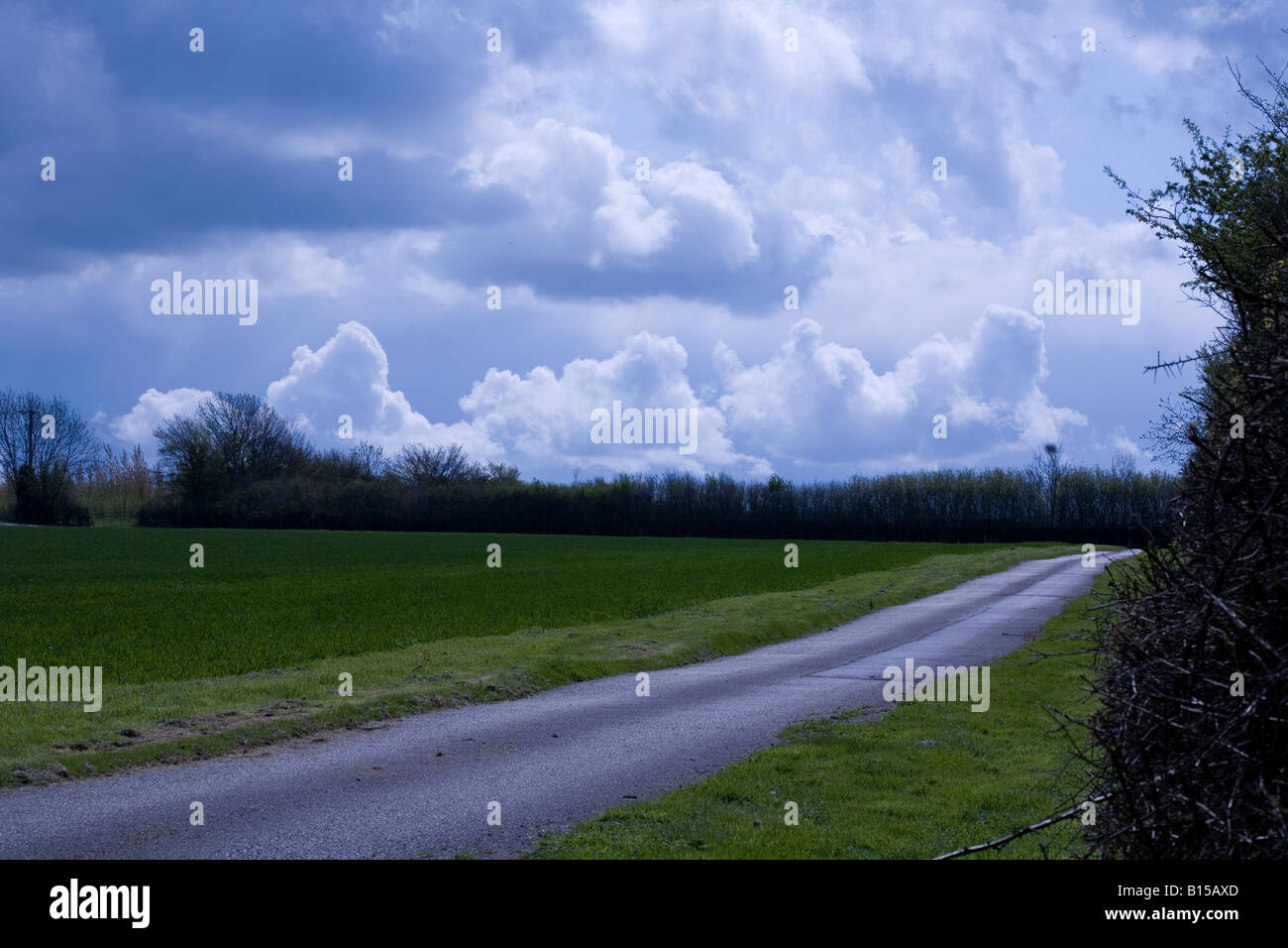 English country stormy hi-res stock photography and images - Alamy