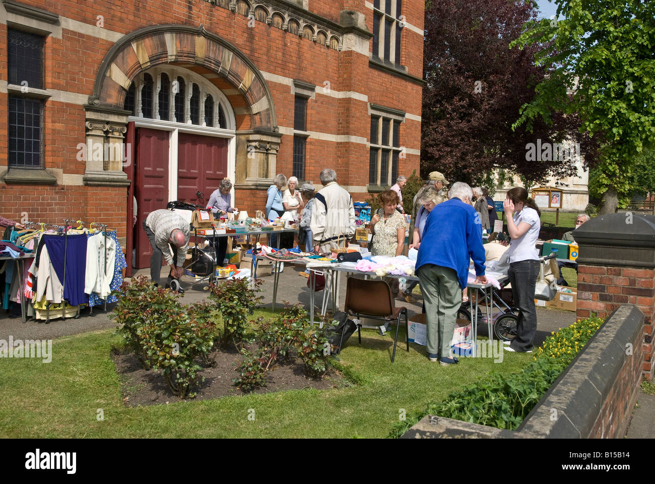 Church table hi-res stock photography and images - Alamy