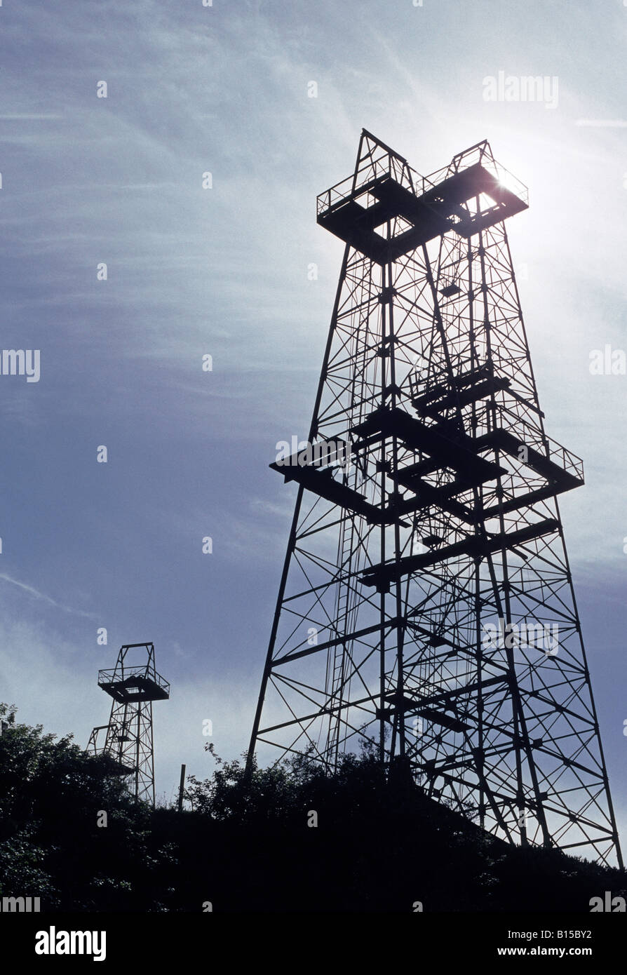 Oil wells los angeles california hi-res stock photography and images ...