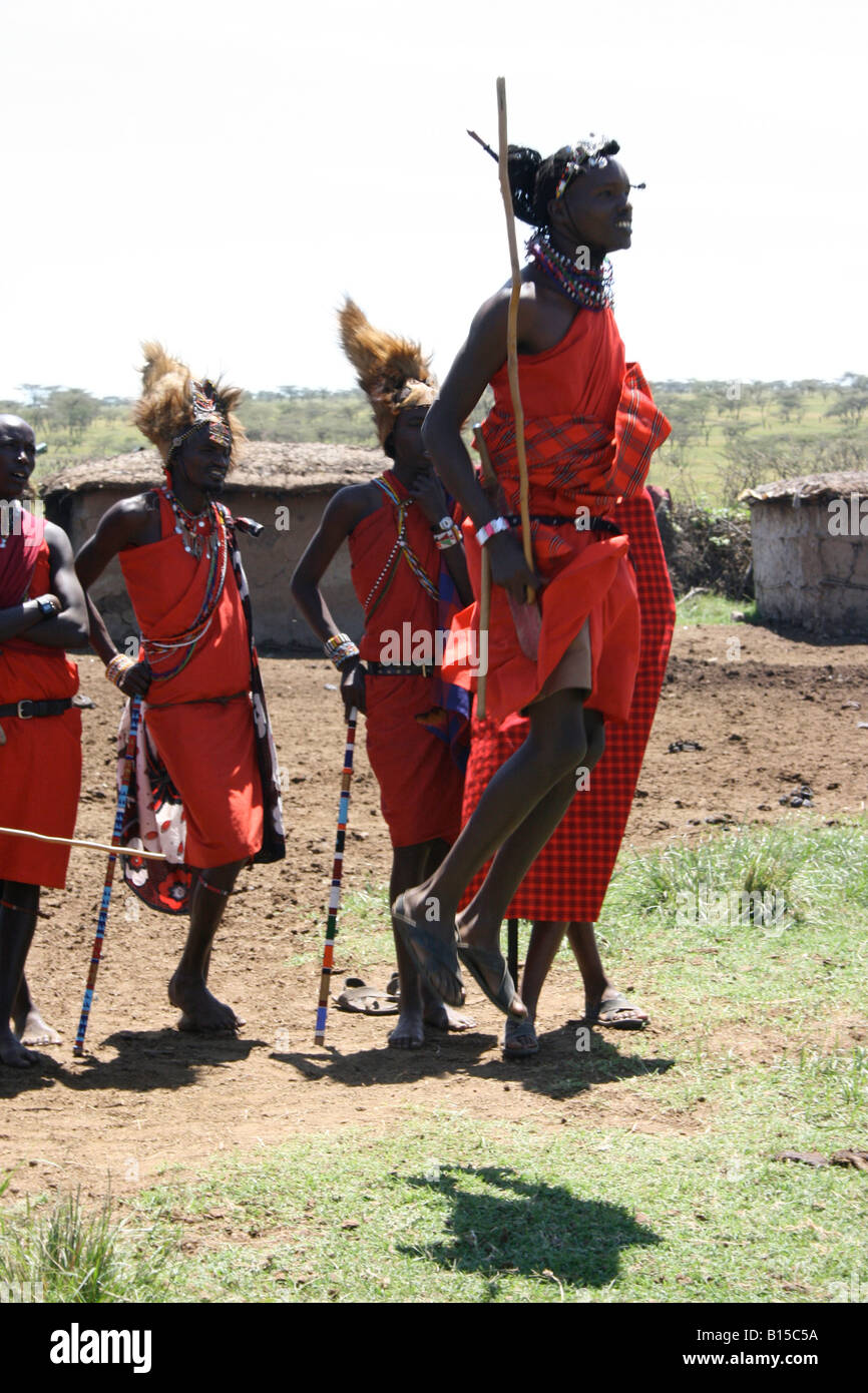 Masai warriors doing their traditional dance Stock Photo - Alamy
