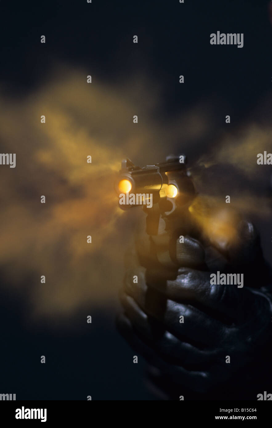 Fired guns hi-res stock photography and images - Alamy