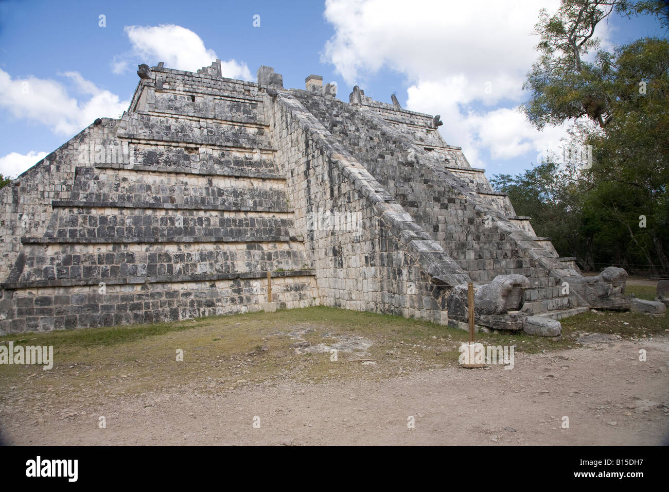 Temple at Chichen Itza, Mexico Stock Photo - Alamy