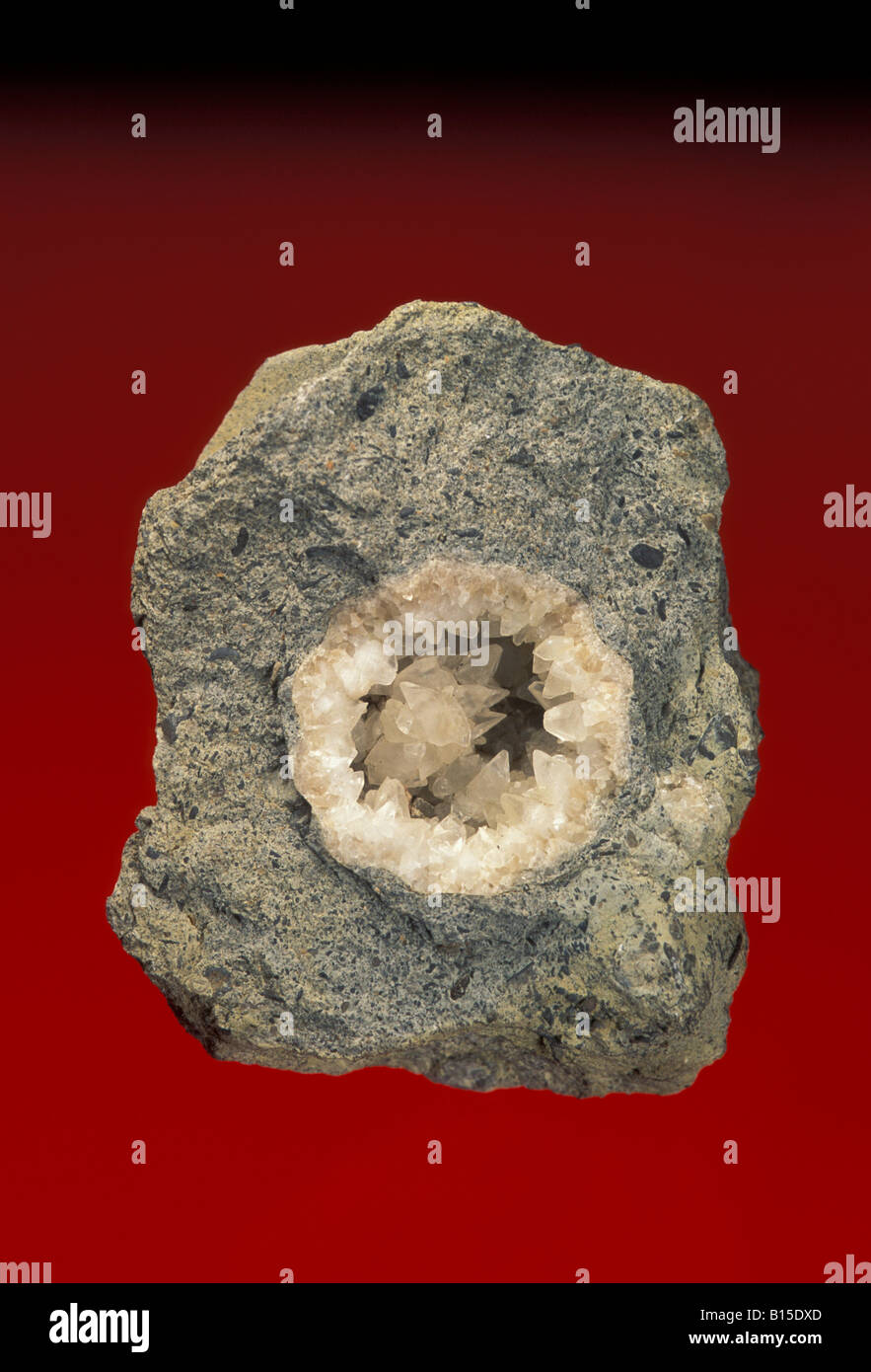 Geode display image hi-res stock photography and images - Alamy