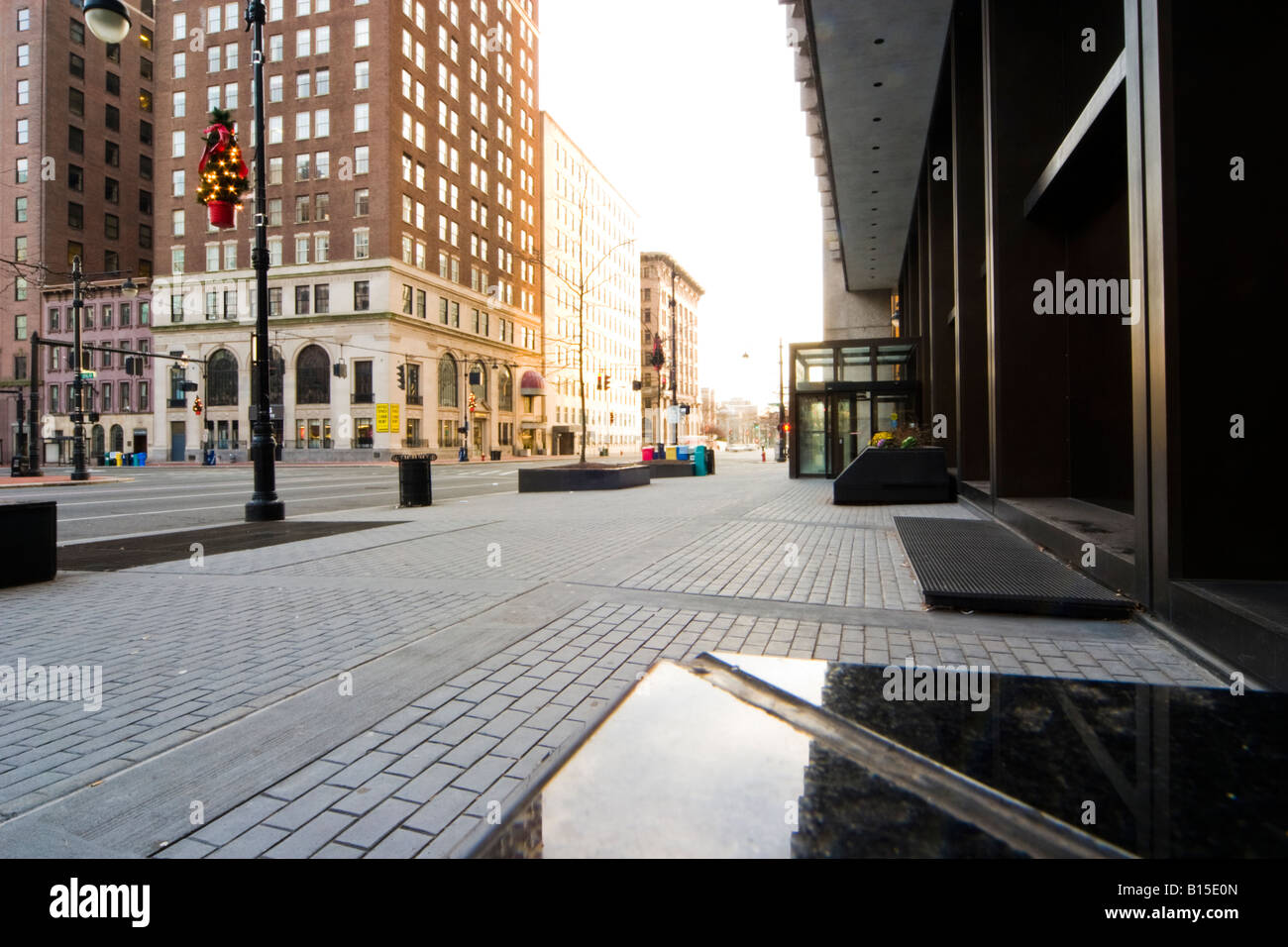 An almost empty city block Stock Photo - Alamy