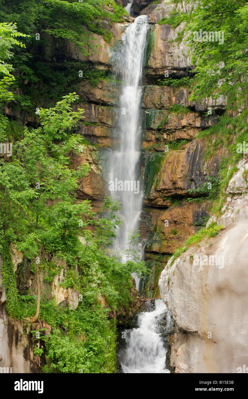 Waterfall above the Hallstatt village. Salzkammergut, Austria Stock ...