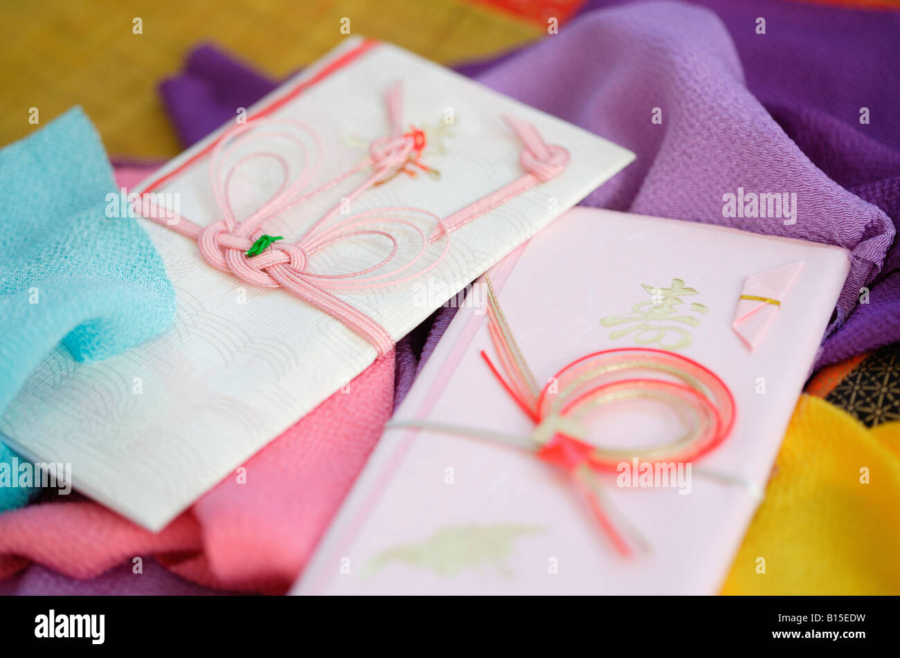 Japanese envelope hi-res stock photography and images - Alamy