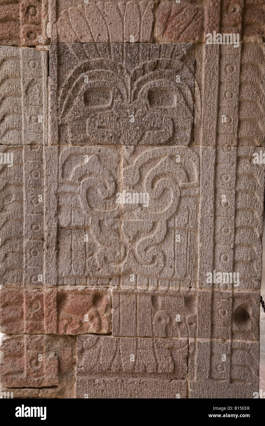 Aztec temple hi-res stock photography and images - Alamy