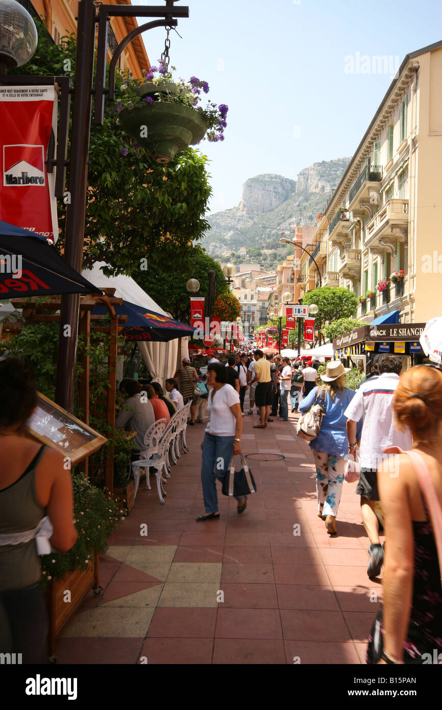 Shopping in monaco hi-res stock photography and images - Alamy