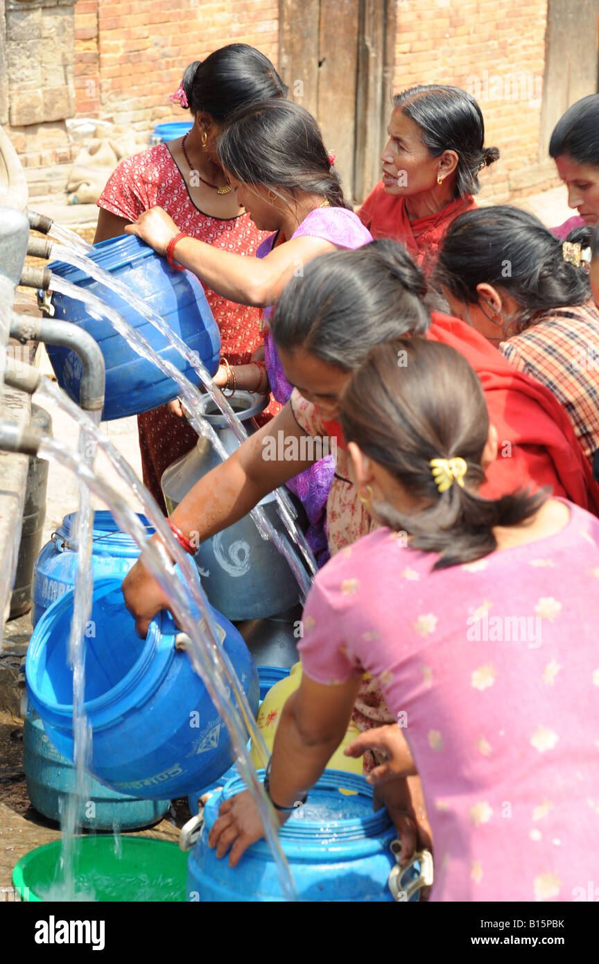 Nepal water supply hi-res stock photography and images - Alamy