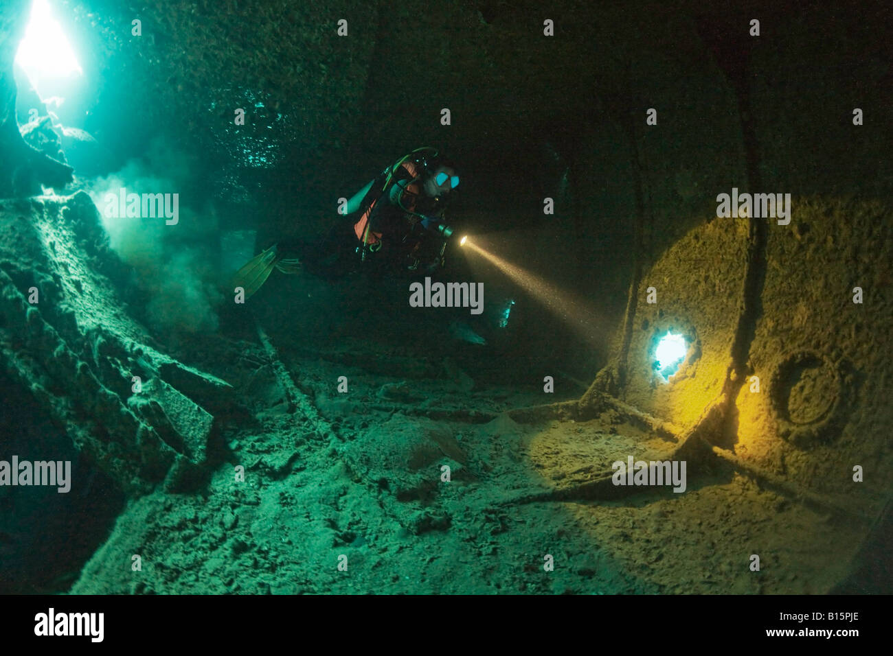 Ss thistlegorm hi-res stock photography and images - Alamy