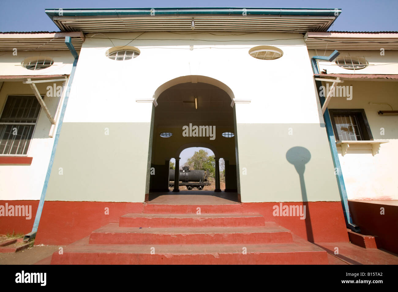 Zimbabwe transport hi-res stock photography and images - Alamy