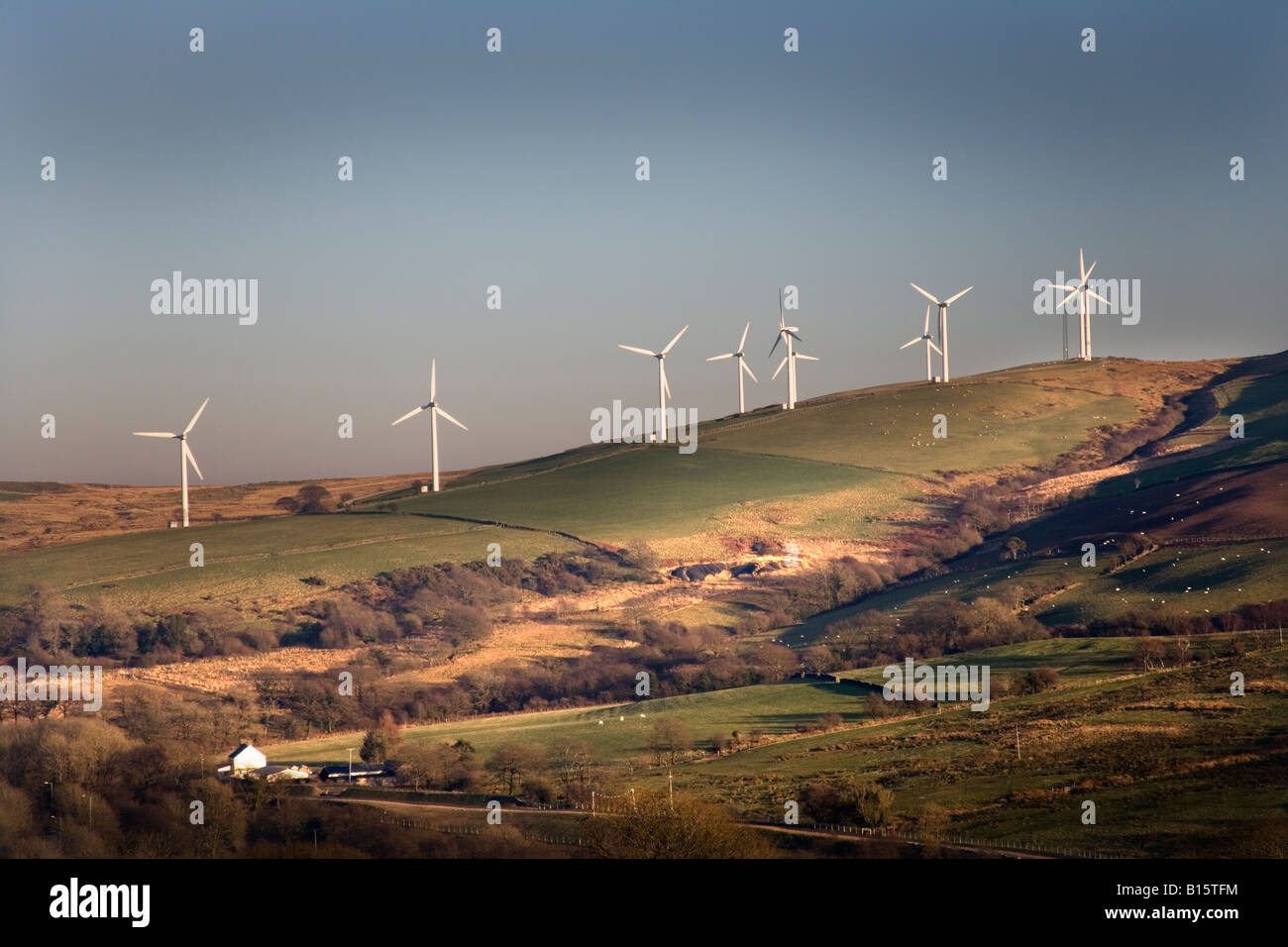 Windfarm at Mynydd Maendy near Tonyrefail Stock Photo - Alamy