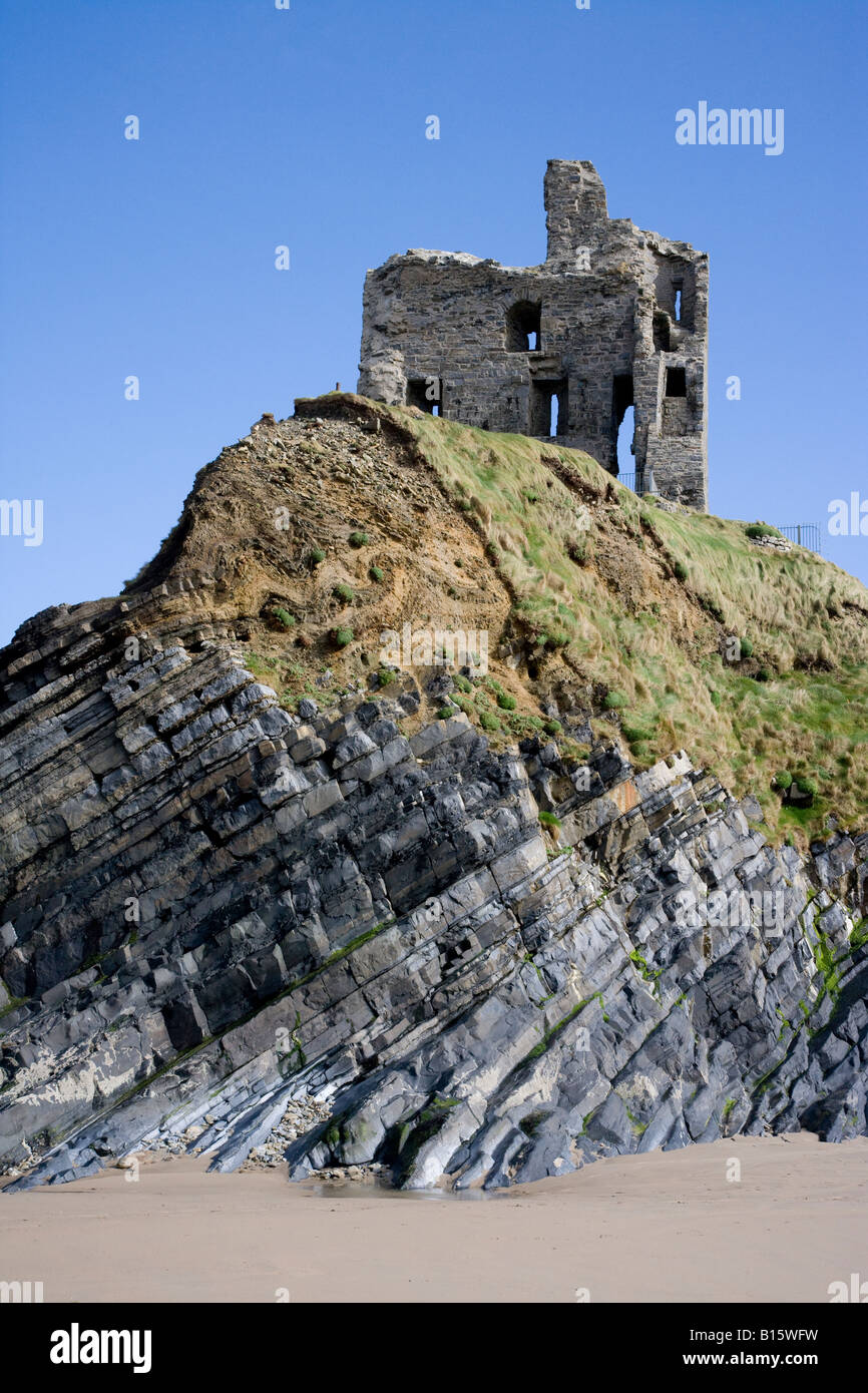 Cliff ballybunnion county hi-res stock photography and images - Alamy