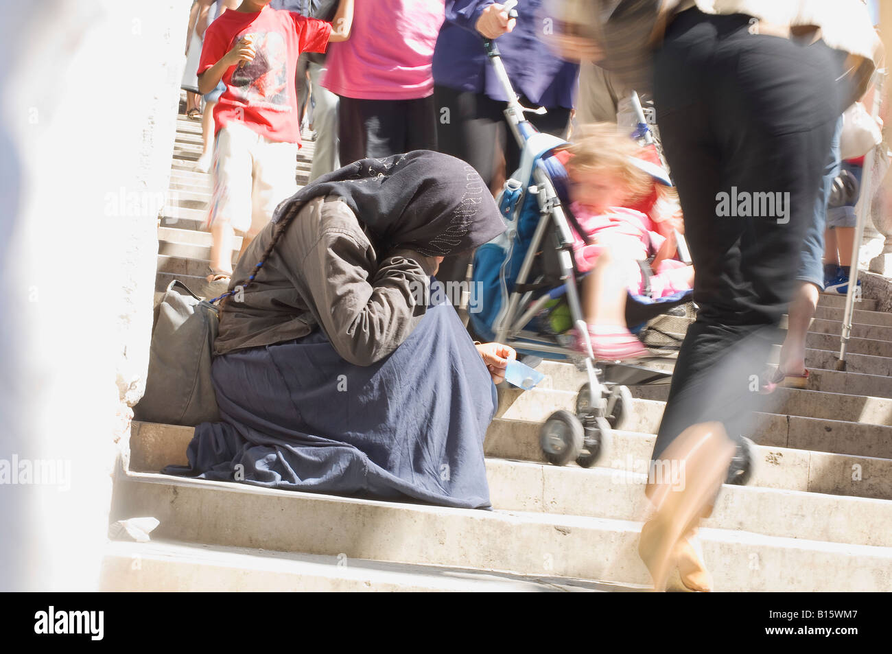 Beggar woman begging hi-res stock photography and images - Alamy