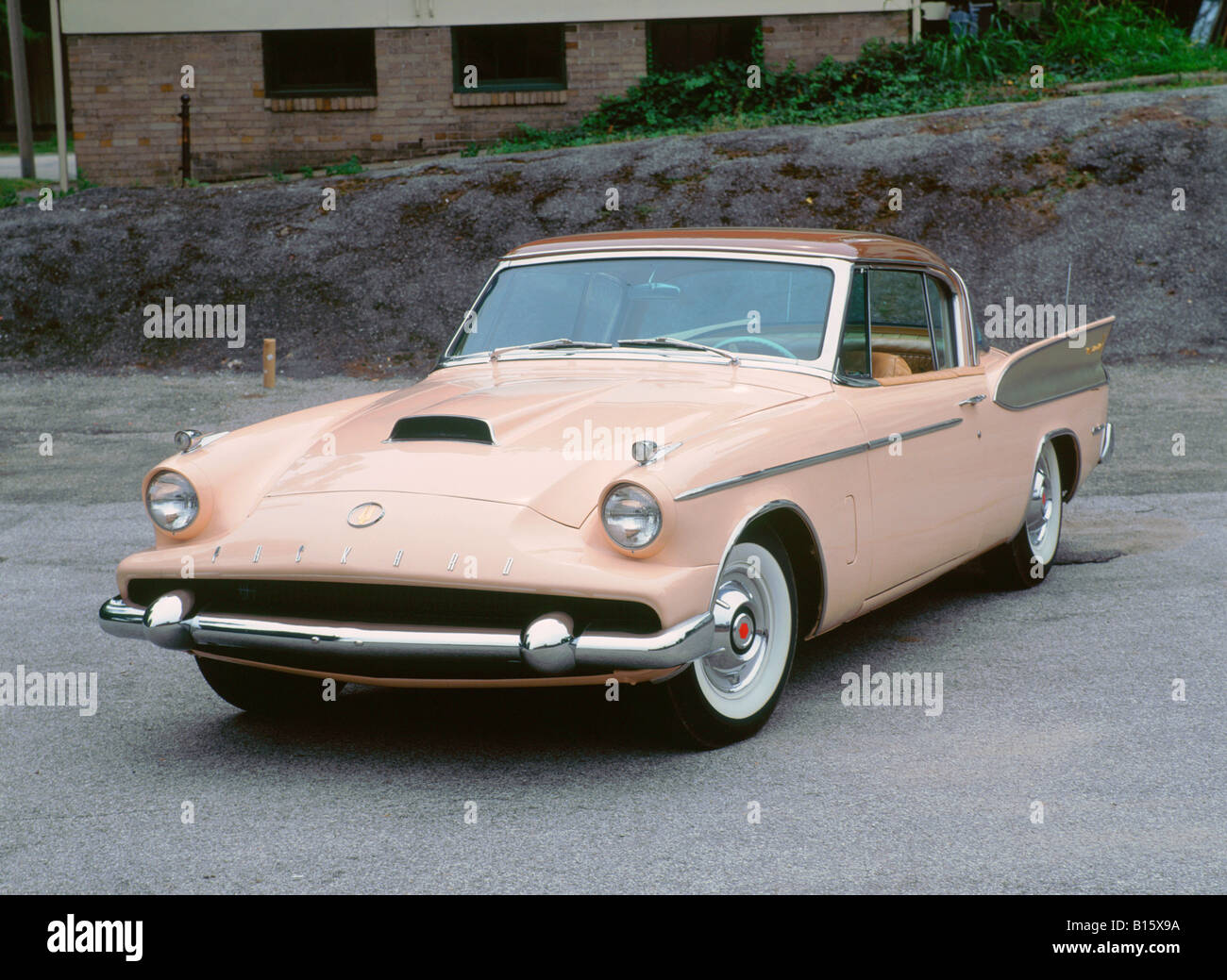 Packard hawk hi-res stock photography and images - Alamy