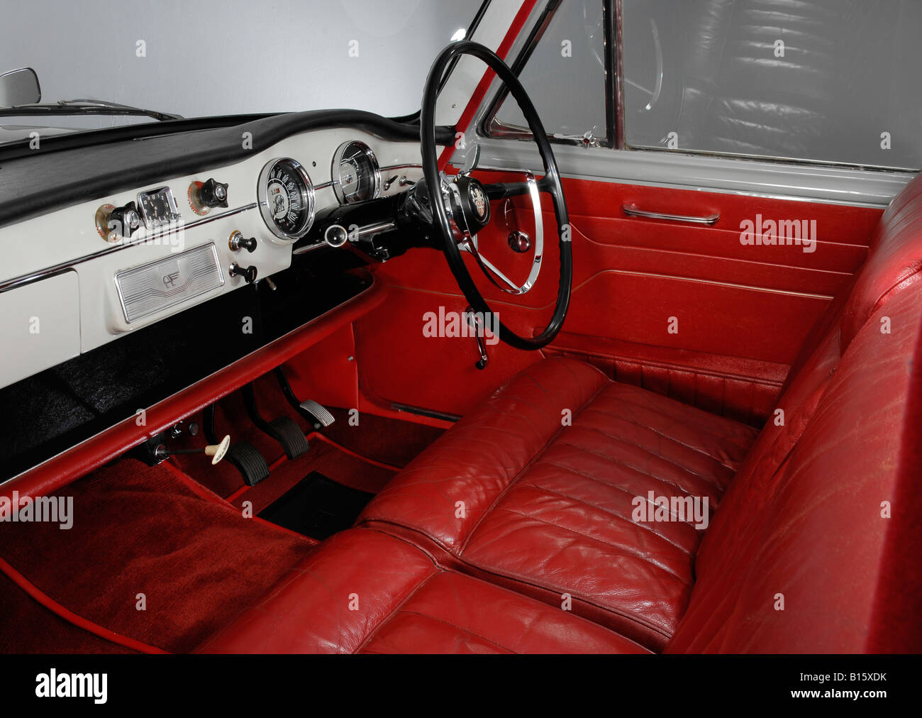 1960 Austin Westminster A99 interior Stock Photo - Alamy