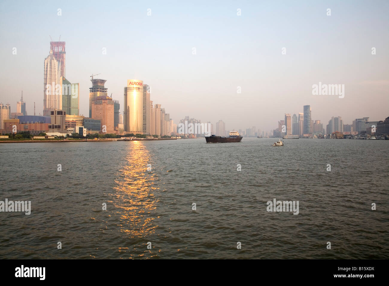 China, Shanghai, skyline, Pudong, Huangpu river Stock Photo - Alamy