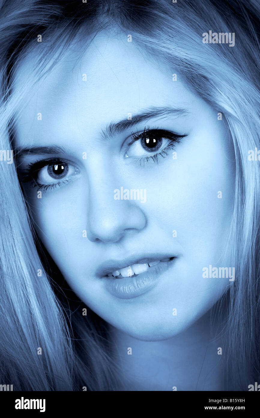 WOMAN AGE 20 YEARS Stock Photo - Alamy